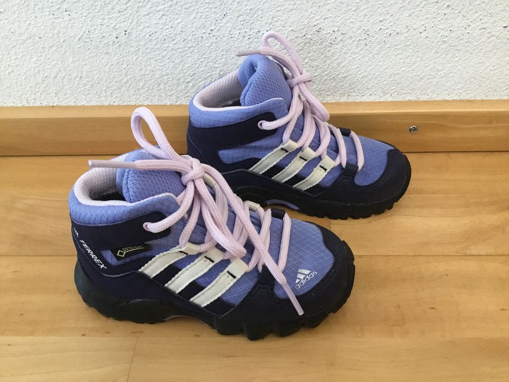 Adidas Gore Tex Wanderschuhe, Girl, Gr. 22, top | Kaufen auf Ricardo