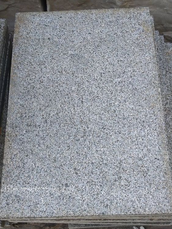 Granitplatten 40 Stk. 60x40x3 (Neu (gemäss Beschreibung)) in Buchs ZH ...