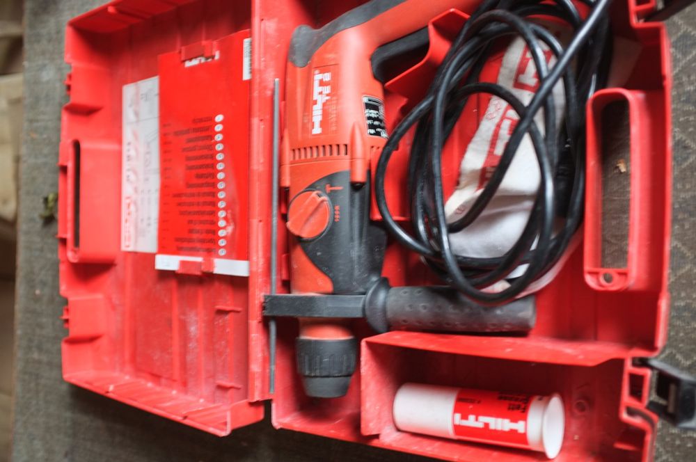 Hilti TE2 (Gebraucht) in Oberhof für CHF 83 – mit Lieferung auf Ricardo kaufen