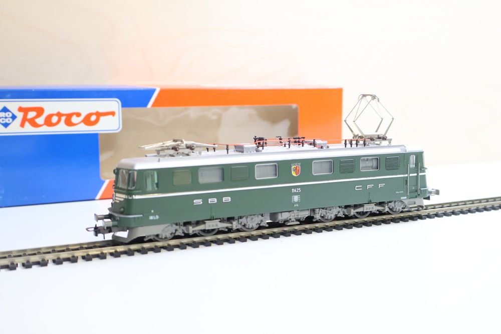 ROCO SBB Ae 6/6 E-Lok "Genf" 43696 - schönes Modell (Gebraucht) in Winterthur für CHF 101 – mit ...