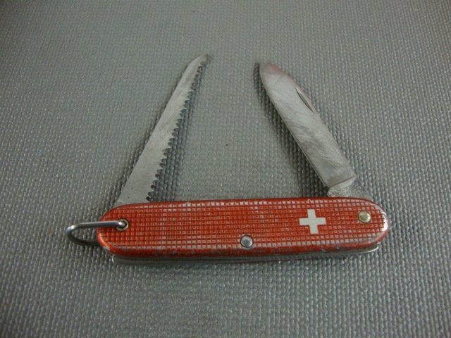 Rares Vic Messer Alu-Rot | Kaufen auf Ricardo