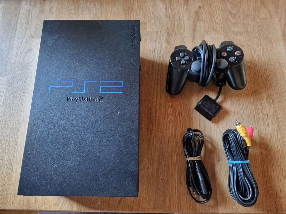 Console PlayStation 2 (PS2) avec manette et câbles | Kaufen auf Ricardo