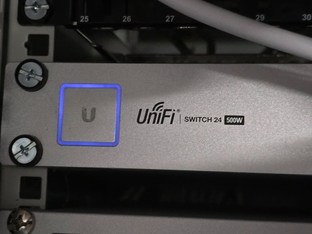 24-SWITCH Unify Ubiquiti US-24-500W 24-Port PoE+ (Gebraucht) in ...