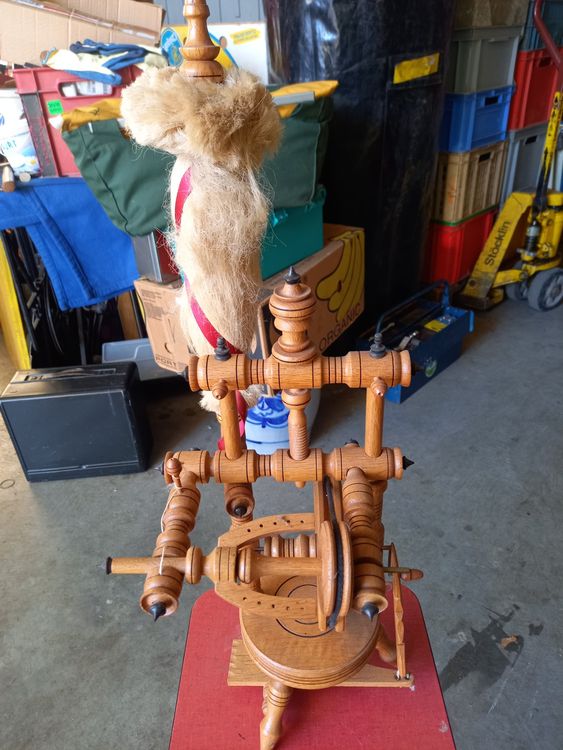 Antikes Spinnrad aus Holz, Handarbeit, Vintage (Gebraucht) in Vilters ...