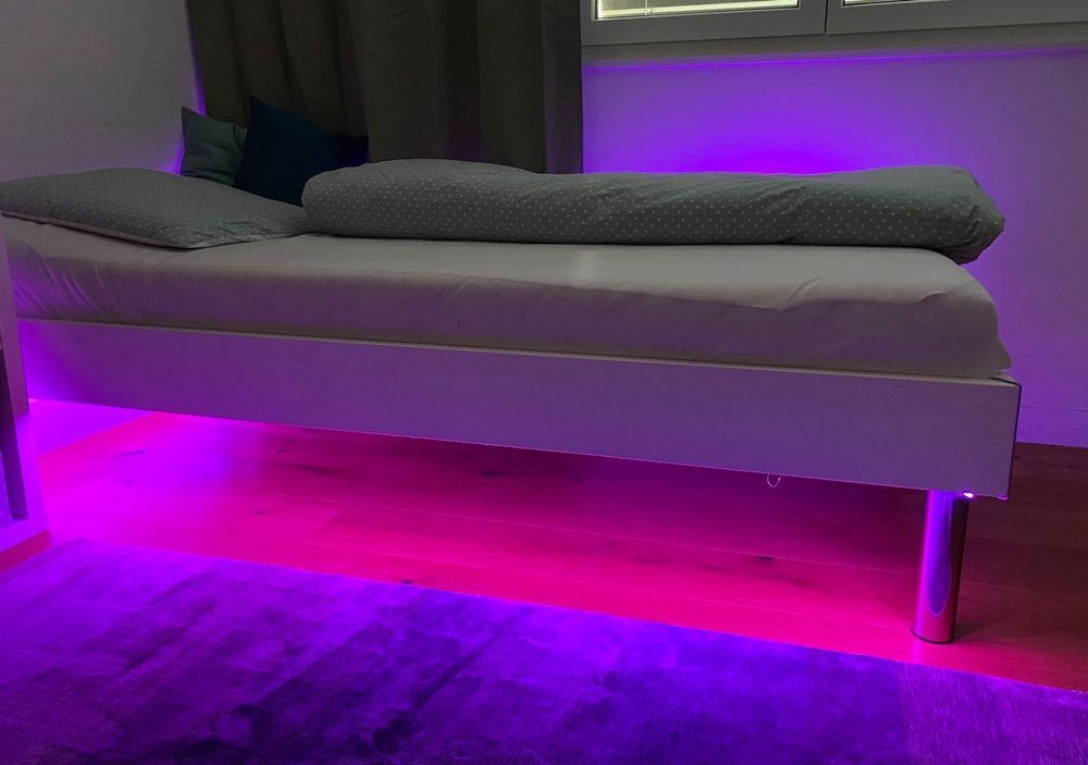 Hasena Bett 90x200 mit Lattenrost inkl. LED-Beleuchtung | Kaufen auf ...