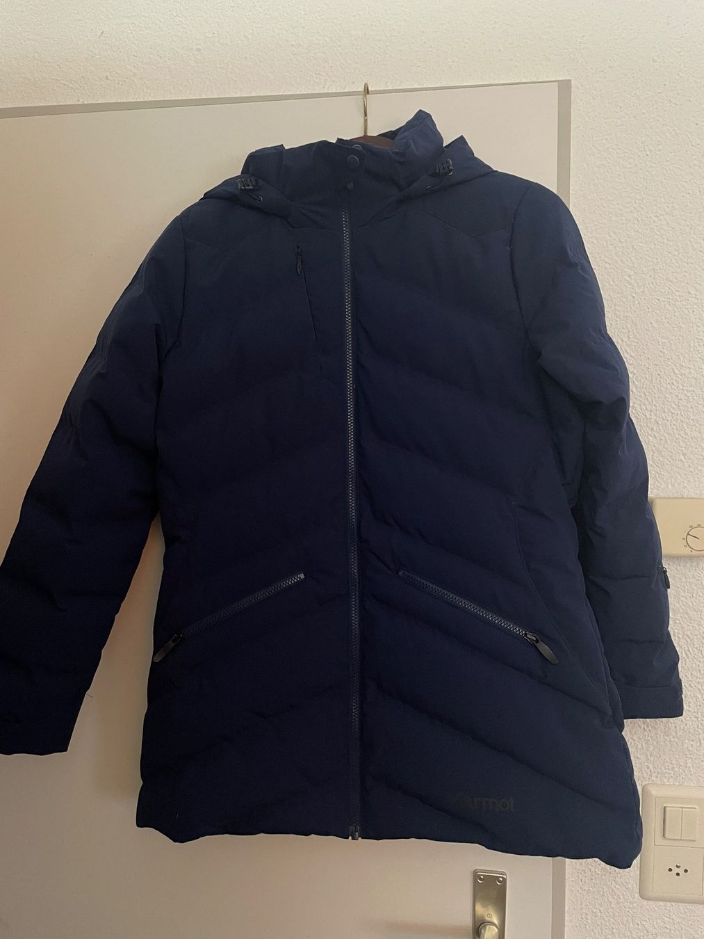 Marmot Damen Daunen Winterjacke, Grösse M/L, Neuwertig! (Gebraucht) in ...