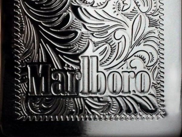 Marlboro Feuerzeug Zippo | Kaufen auf Ricardo