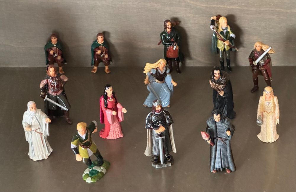 14 Herr der Ringe-Figuren (Gebraucht) in Zürich für CHF 30 – mit ...
