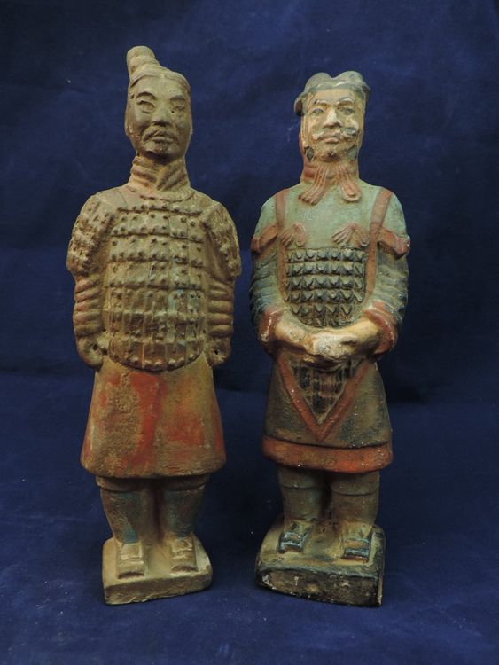 2 alte Terrakotta-Kriegerfiguren China (Gebraucht) in Duggingen für CHF 31 – mit Lieferung auf ...