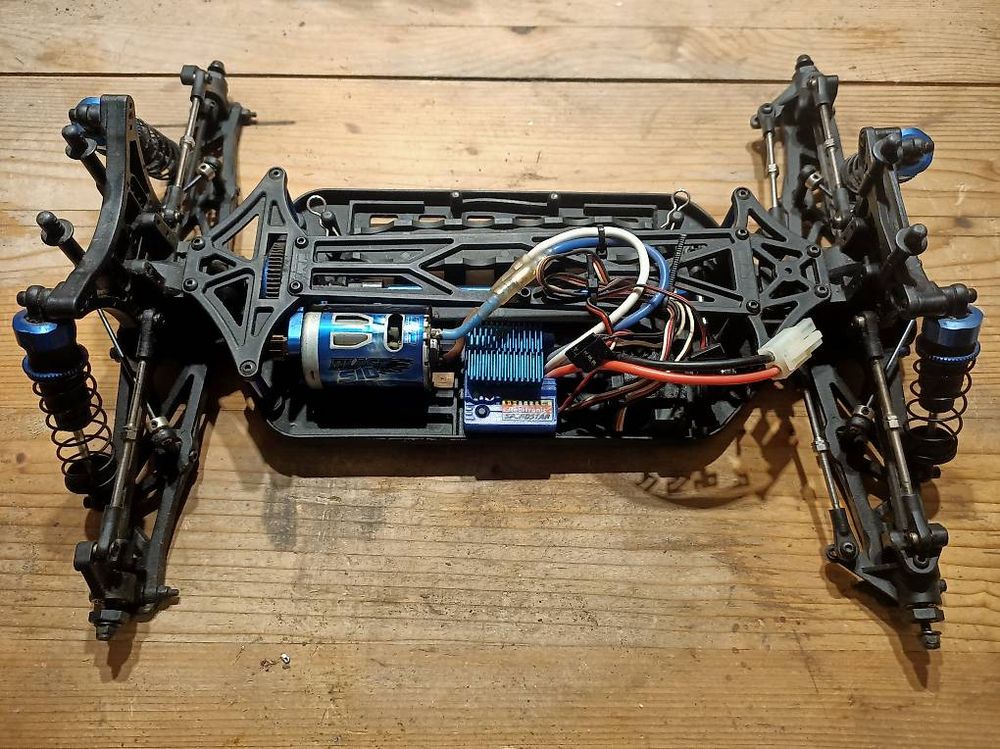 Chassis LRP S10 Blast TX Truggy, 4WD 1/10 offroad RC (Gebraucht) in ...