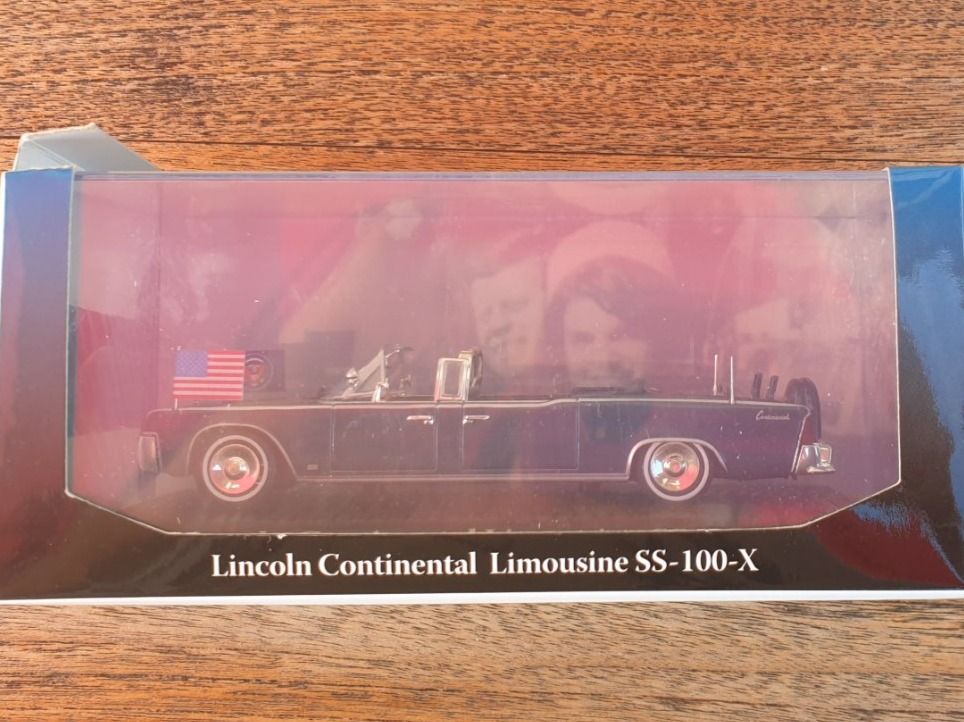 Lincoln Continental Limousine SS-100-X (Neu und originalverpackt) in ...