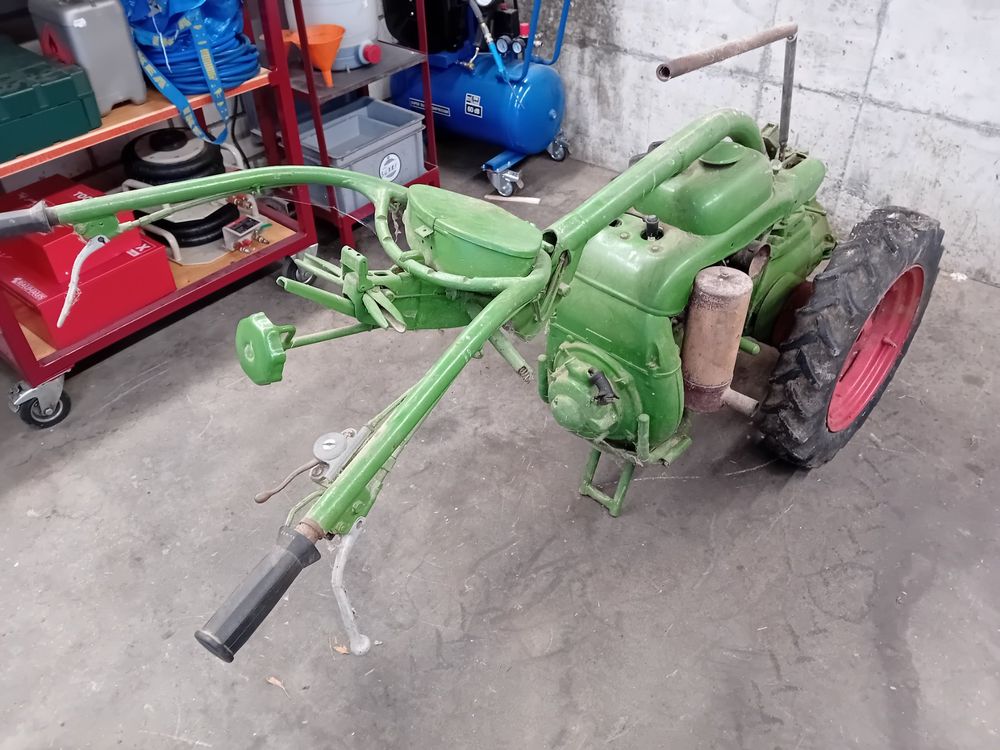 Agria 1700 Einachser Ilo 2 Takt Motor (Defekt) in St. Urban für CHF 13 ...