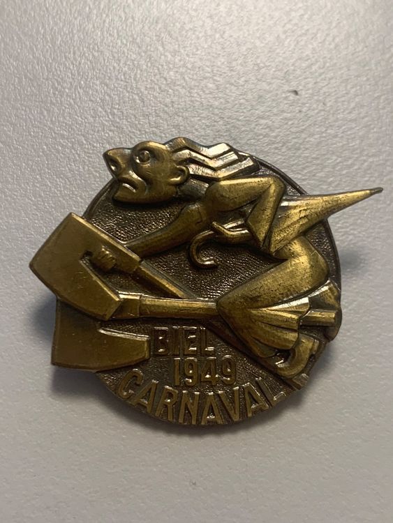 Fasnacht Biel / Bienne 1949 ** (Gebraucht) in Basel für CHF 4 – mit Lieferung auf Ricardo kaufen