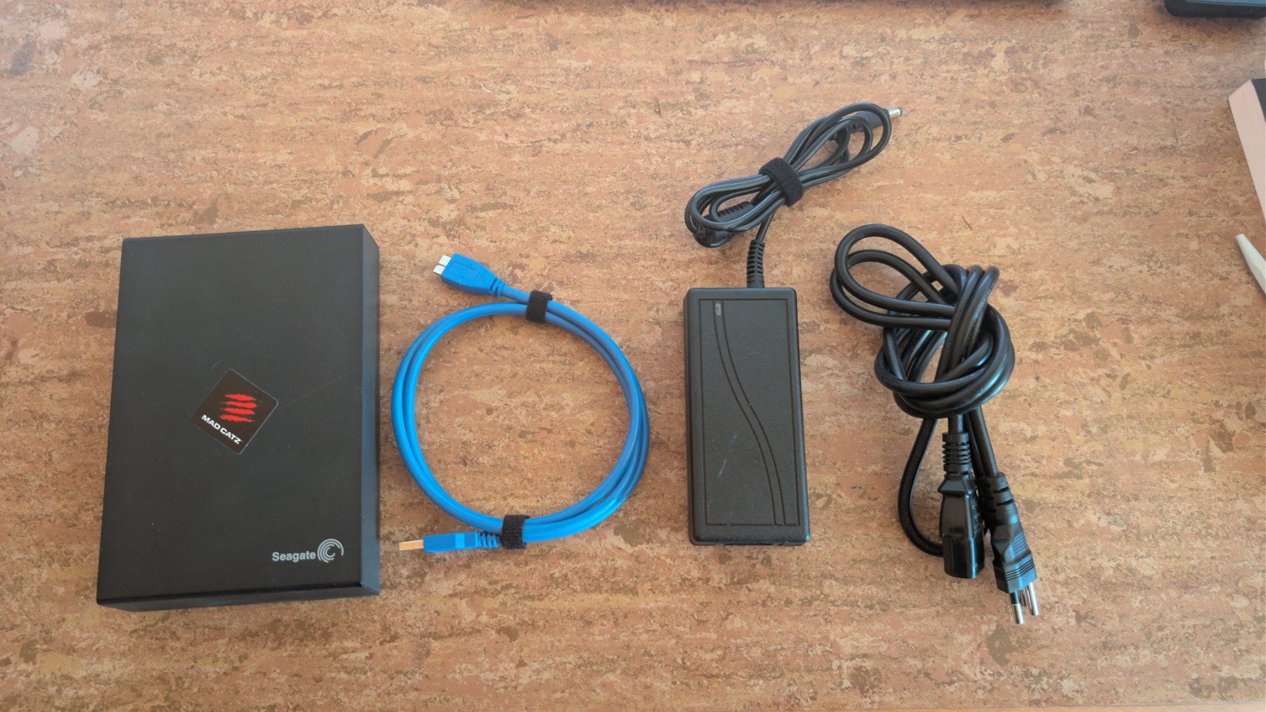 Seagate 2TB Externe HDD Festplatte 3,5" ab CHF 1.- (Gebraucht) in Bern ...