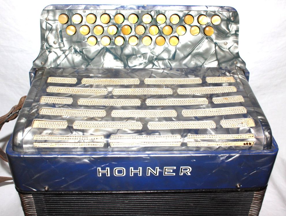 AKKORDEON HOHNER CLUB IIB VICTORIA (blau), funktioniert | Kaufen auf ...