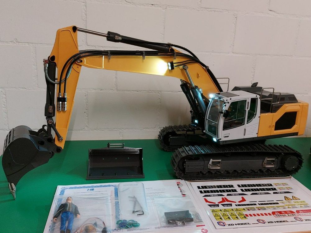 RC Bagger XD 945 5-Ventil Vollmetall mit Licht/Sound RTR/NEU (Neu und ...