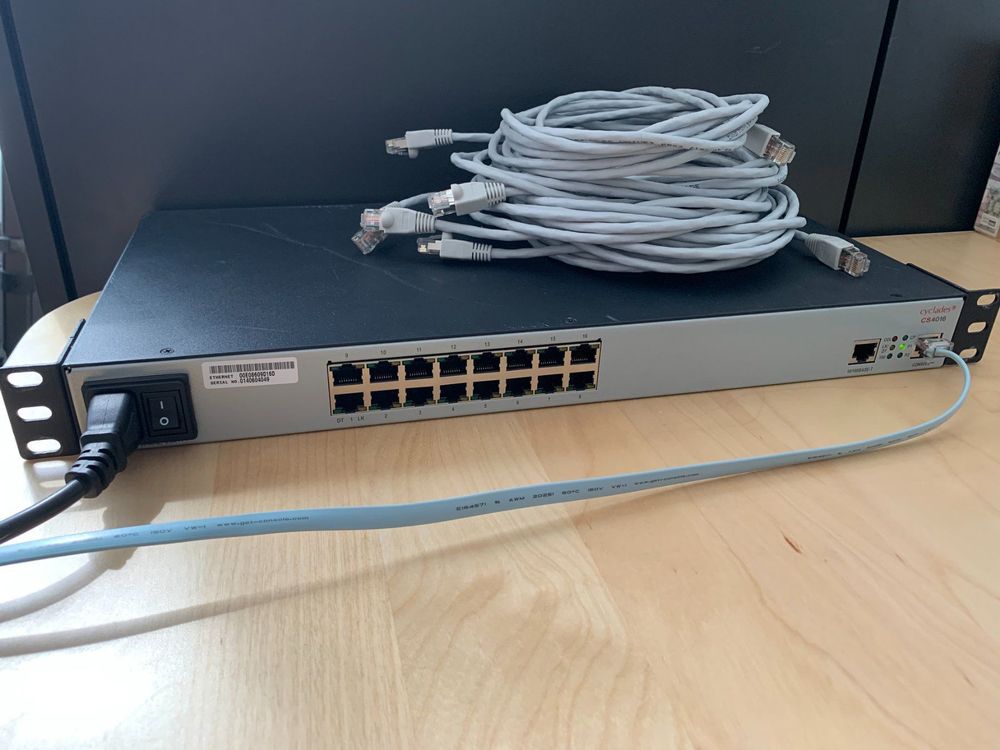 Avocent Cyclades CS4016 - Console Switch (Gebraucht) in Adliswil für ...