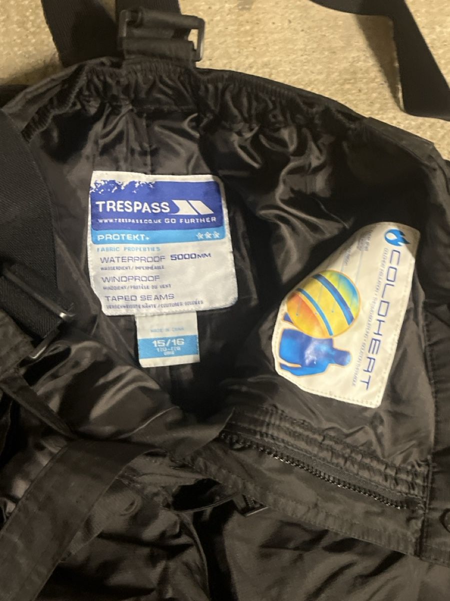Trespass Skihose, Gr. 15/16, guter Zustand für den Winter! (Gebraucht ...