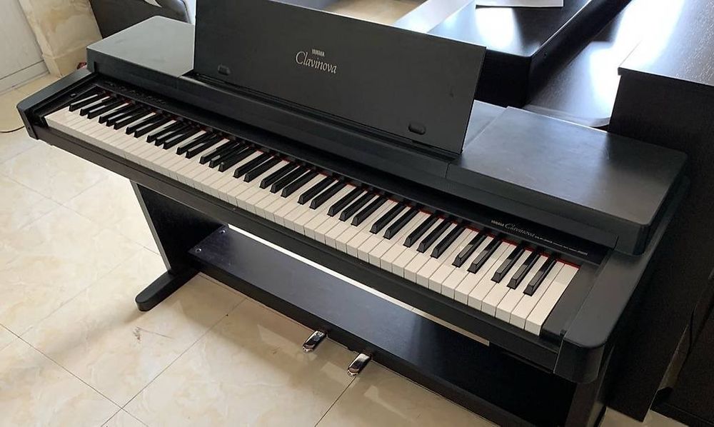 Yamaha Clavinova CLP-350 (Gebraucht) in Essertes für CHF 174 – nur ...