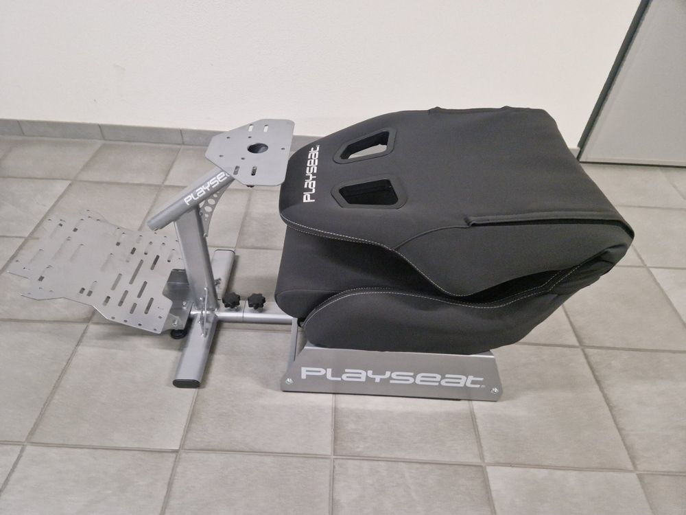 Playseat Racing SIM Rig (Gebraucht) in Thun für CHF 166 – nur Abholung ...
