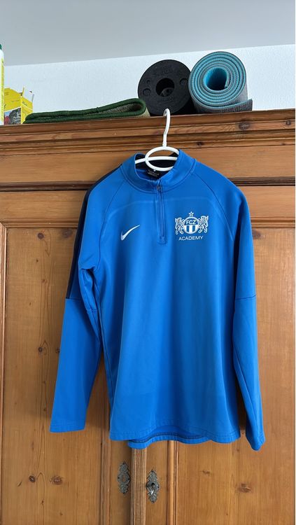 FCZ Academy Trainingsjacke Grösse S - Top Zustand! (Gebraucht) in ...