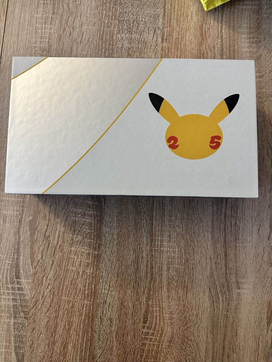 Coffret Pokémon 25 ans Carte Pokémon Holo, reverse JAP/EN/FR (Neuf ...