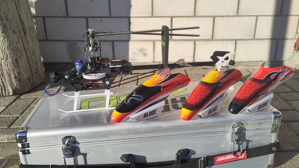 Blade 450 3D mit diversen Ersatzteilen (Gebraucht) in Hausen am Albis ...