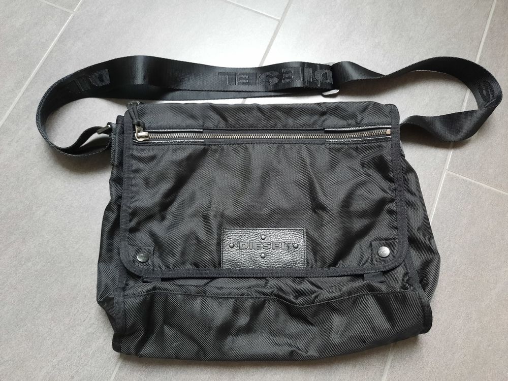 Diesel Laptop-Tasche schwarz | Kaufen auf Ricardo