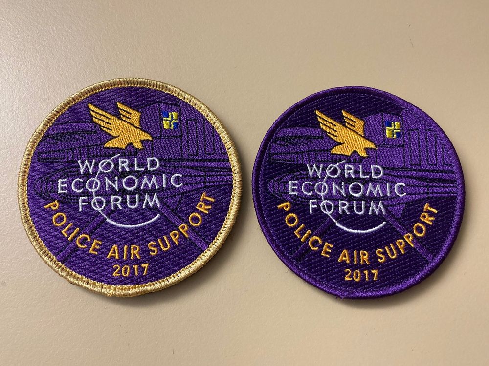2 Badges WEF Police Air Support: Gold und Normal - Luftwaffe | Kaufen ...