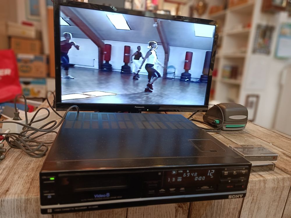 Sony EV-A200 Video 8 Recorder | Kaufen auf Ricardo