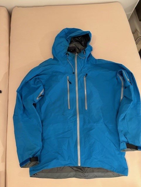 Sweet Protection ski jacket (Gebraucht) in Dallenwil für CHF 110 – mit ...