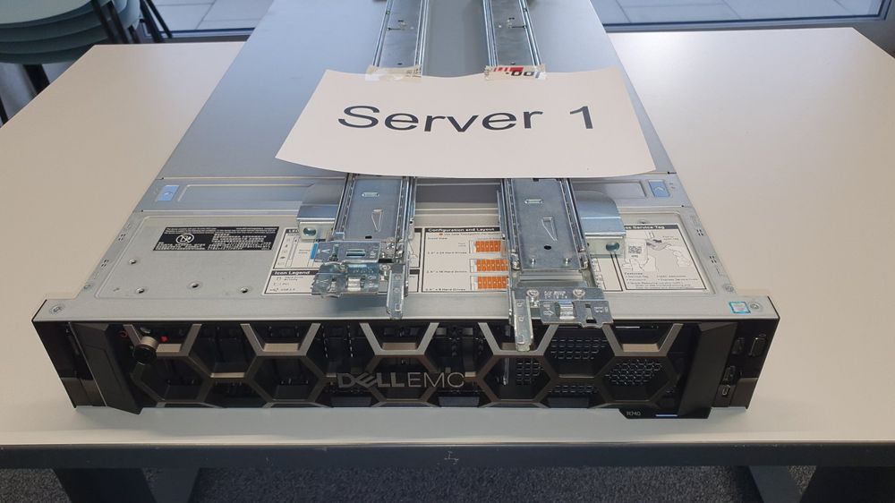 Server Nummer 1 Dell PowerEdge R740 Server mit 192GB RAM !! (Gebraucht ...
