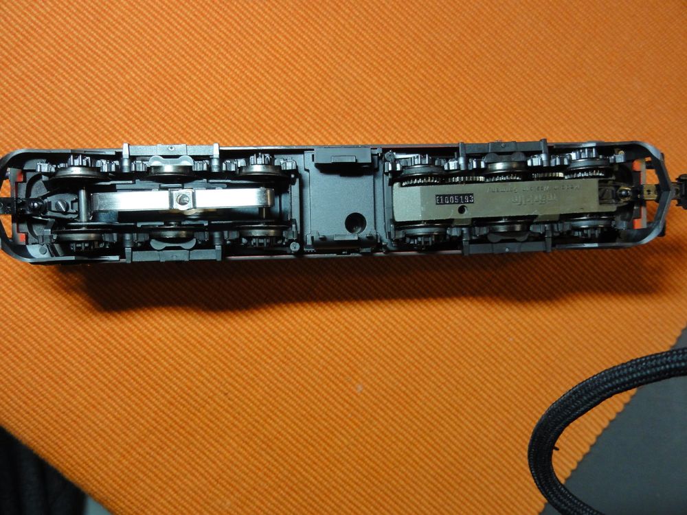 Märklin 3336 Lokomotive HO Ae 6/6 rot AC (Neu (gemäss Beschreibung)) in ...