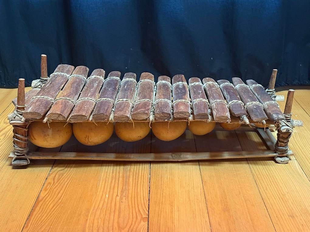 Balafon (Holz-Xylophon) aus Mali (Gebraucht) in Bleiken für CHF 290 ...