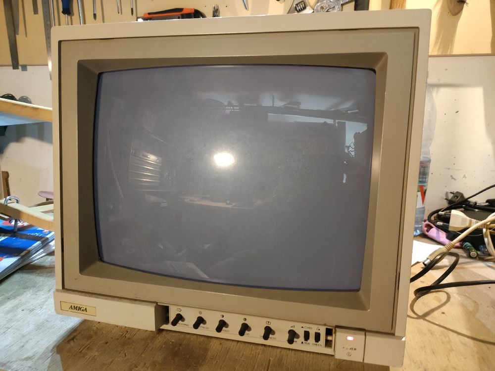 Amiga Monitor | Kaufen auf Ricardo