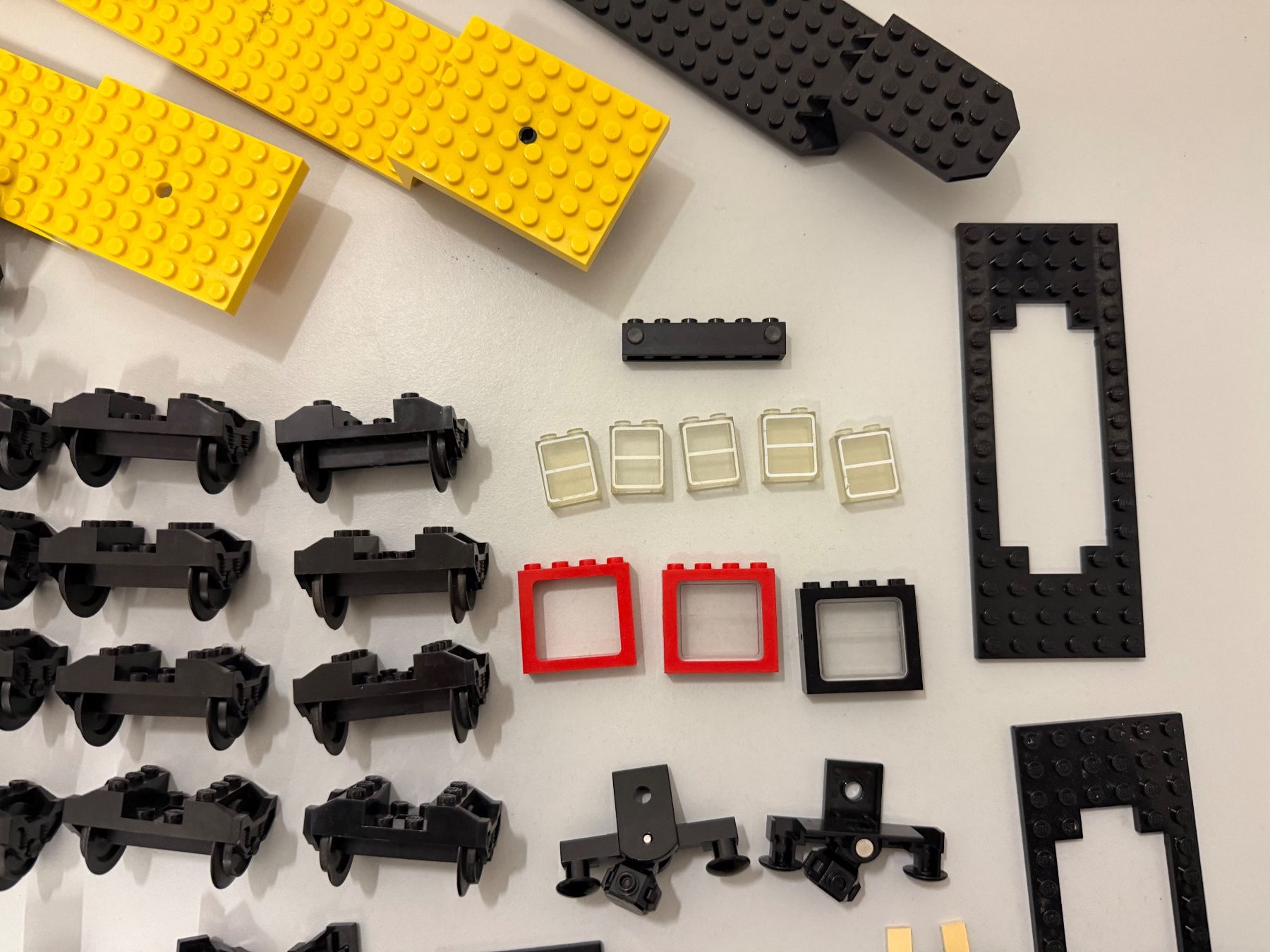 LEGO Eisenbahn und Zug Teile / Bahnschranken /Fenster ab 1.- (Gebraucht ...
