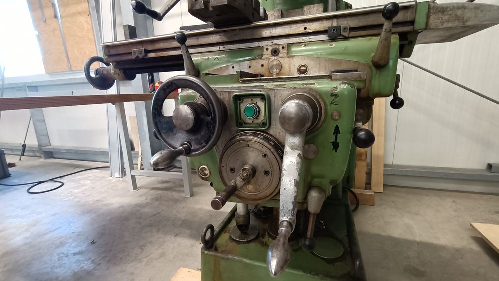 Fräsmaschine Schaublin 53 (Gebraucht) in Rafz für CHF 9000 – nur ...