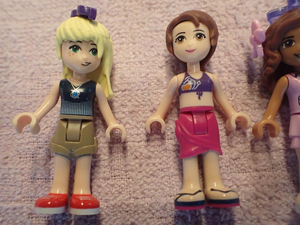 viele schöne komplette Lego FRIENDS Figuren Männchen (Gebraucht) in Geroldswil für CHF 15 – mit ...