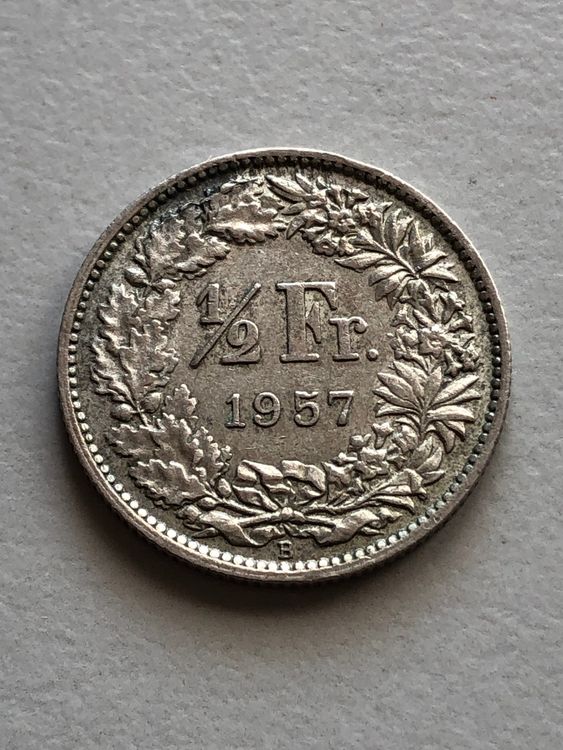 Abart 50 Rp. 1957 mit Stempelriss (Gebraucht) in Schötz für CHF 3 – mit Lieferung auf Ricardo kaufen