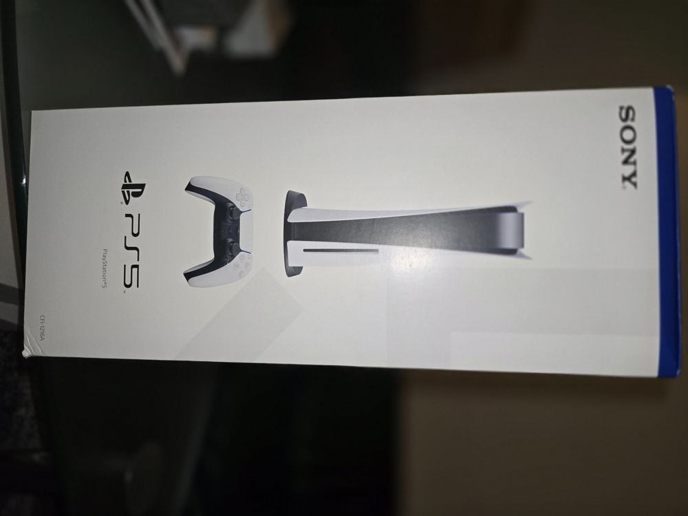 🎮 PlayStation 5 Standard Edition (Disc) 825 GB – Neu, OVP (Gebraucht) in Romanshorn für CHF 450 ...