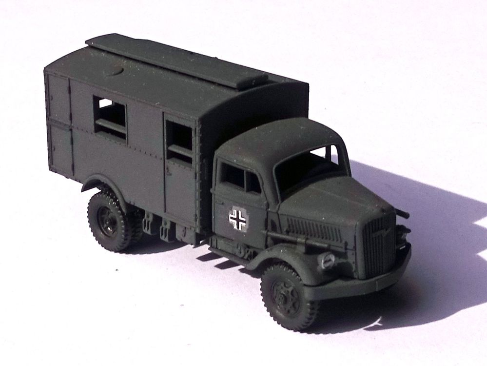 Opel Blitz WW2 Wehrmacht mit Serviceaufbau 1:87 (Gebraucht) in ...
