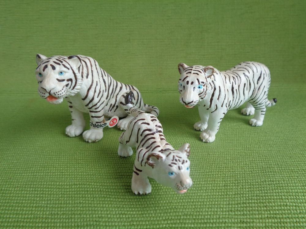 Schleich weisse Tiger-Familie. (Gebraucht) in Biel/Bienne für CHF 21 ...