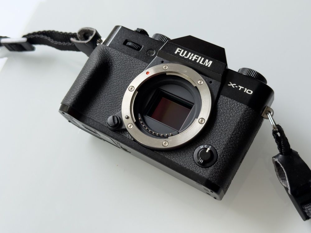 Fujifilm X-T10 in fast neuwertigem Zustand (Gebraucht) in Hinwil für ...