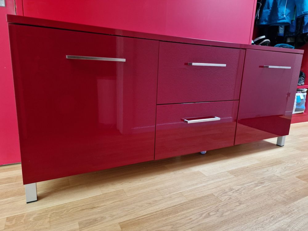 Hochglanz Sideboard Kommode rot (Gebraucht) in Thalwil für CHF 90 – nur ...