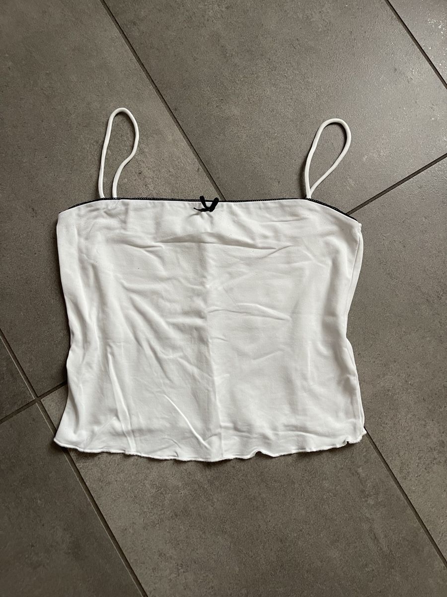 Top bianco bershka (Usato) a Morbio Superiore per CHF 15 – con consegna ...