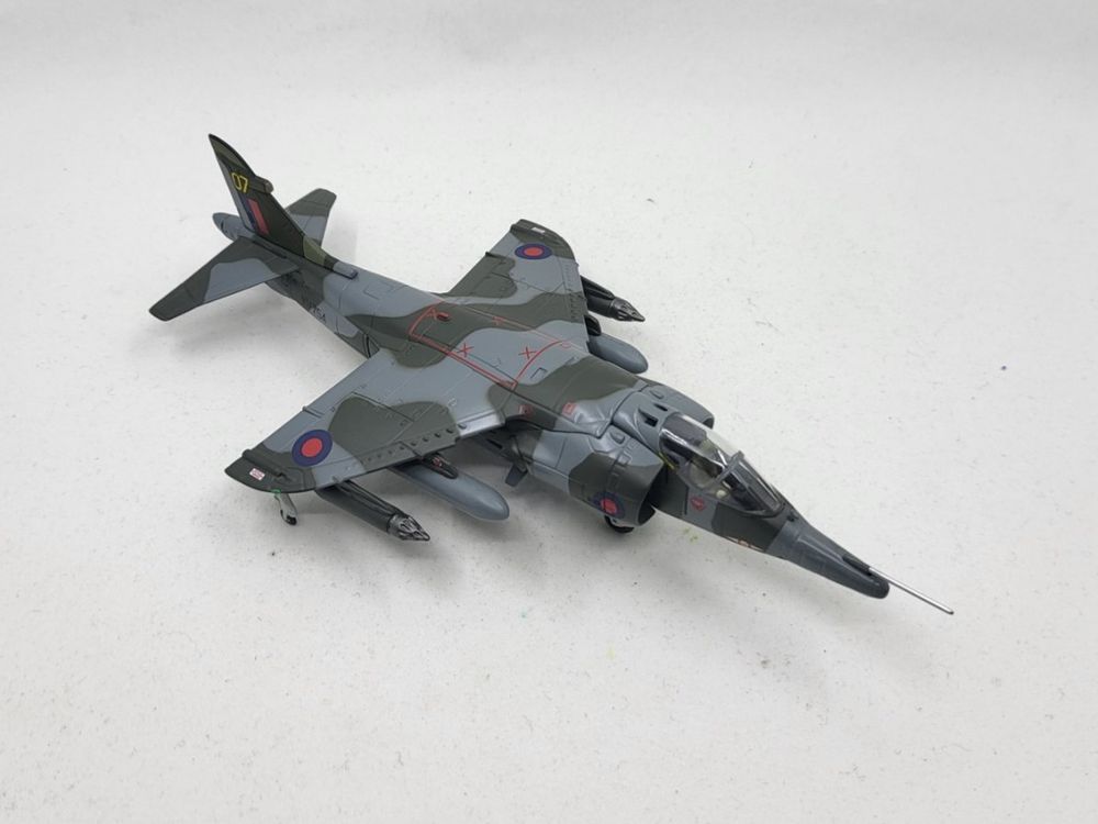 BAE Sea Harrier, 1/72 Corgi (Gebraucht) in Lyss für CHF 14 – mit ...