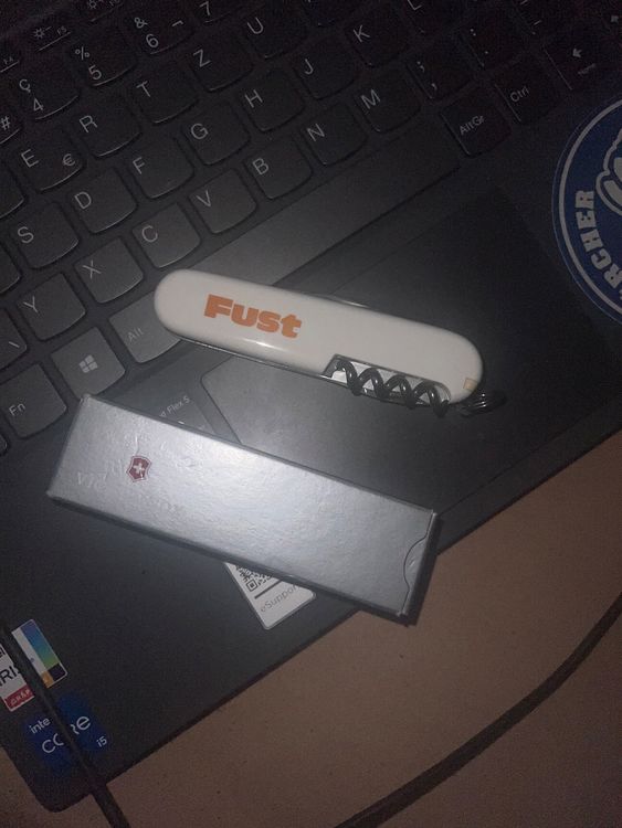 Victorinox mit FUST logo | Kaufen auf Ricardo