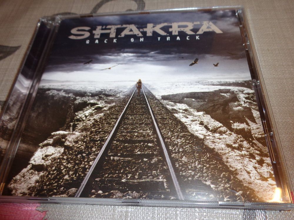 Shakra - Back on Track CD (Gebraucht) in für CHF 5 – mit Lieferung auf ...