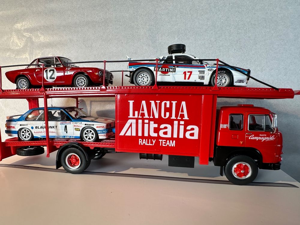 Lancia Alitalia Rally Team Transporter mit 3 Modellautos (Gebraucht) in ...