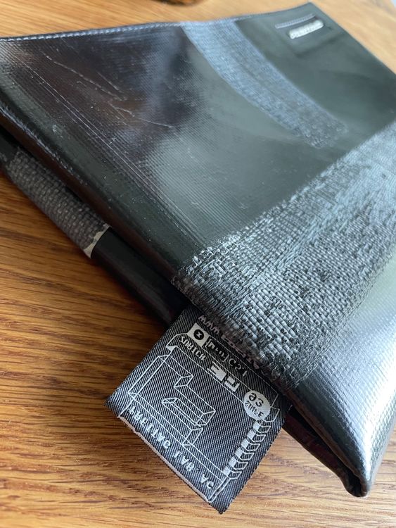 Freitag F07 CHUCK SCHWARZ (Neu und originalverpackt) in Zürich für CHF ...
